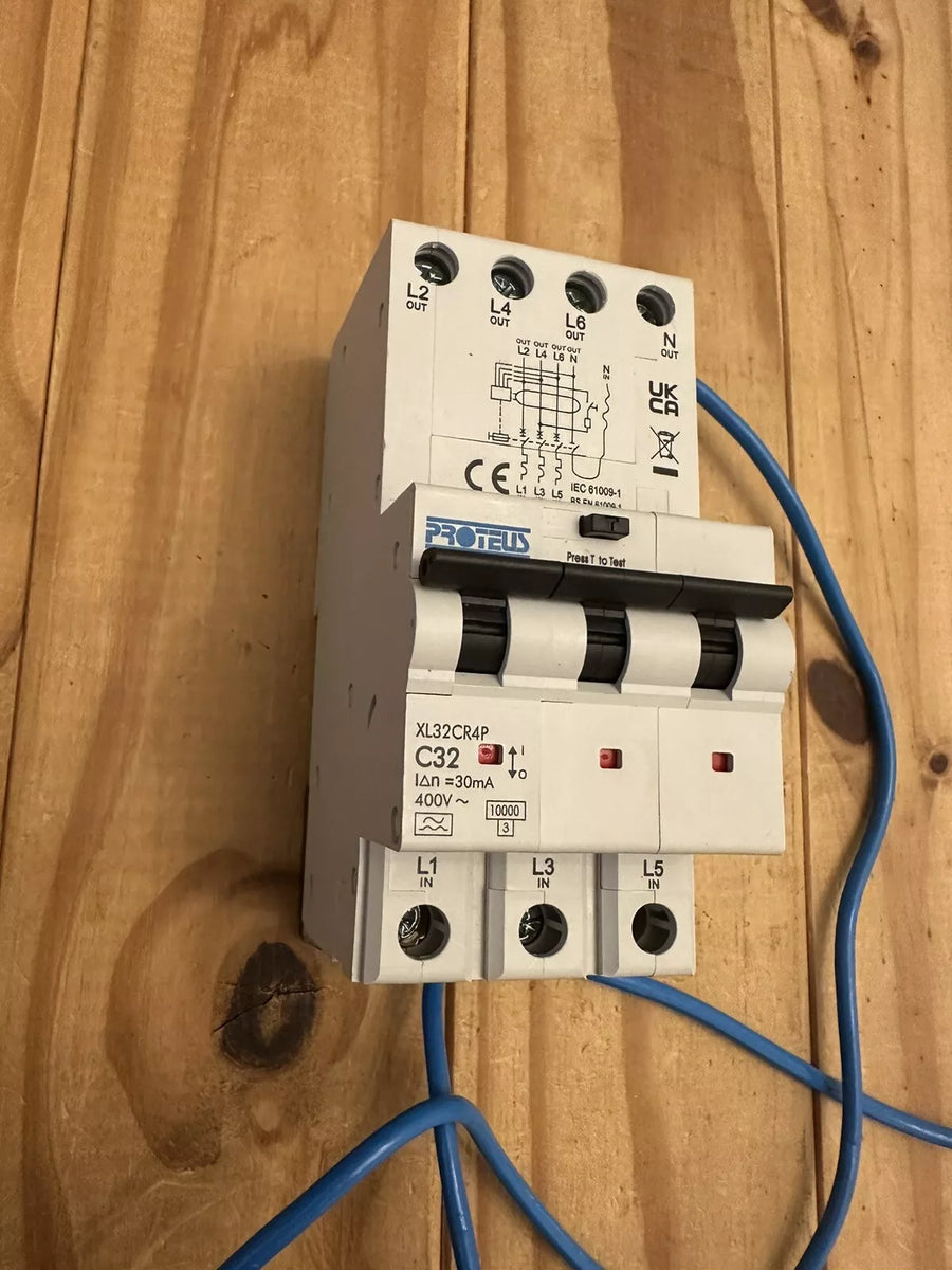 Proteus XL XL32CR4P 32A 4 Pole 3 Module C Curve 10kA 30mA Type A RCBO – PRO BREAKERS