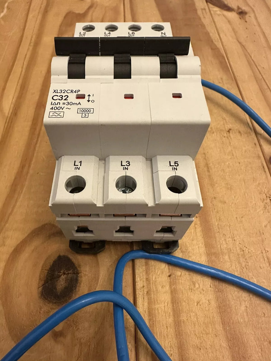 Proteus XL XL32CR4P 32A 4 Pole 3 Module C Curve 10kA 30mA Type A RCBO – PRO BREAKERS