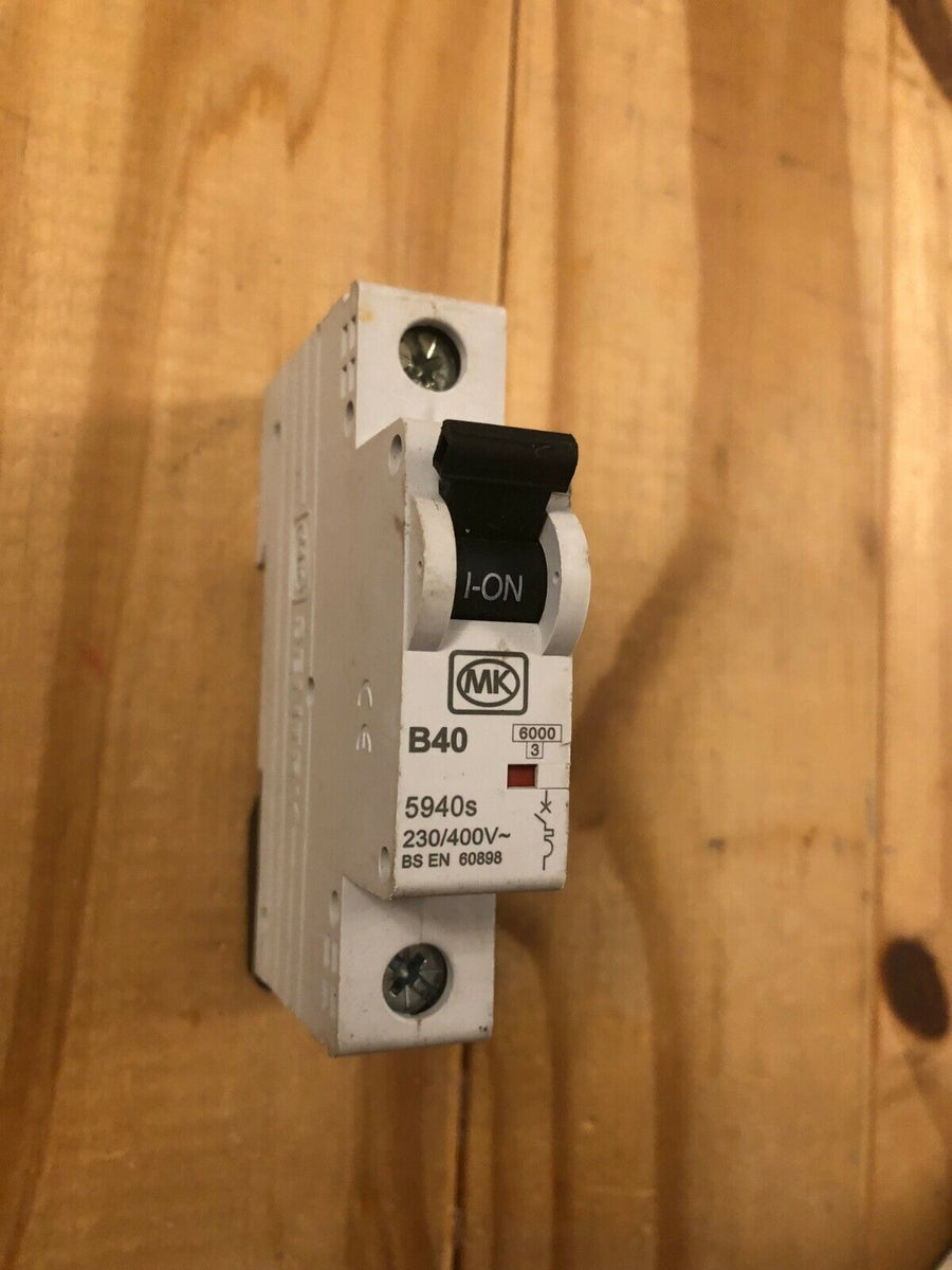MK 40 AMP CURVE B 6kA MCB CIRCUIT BREAKER 5940s SENTRY – PRO BREAKERS