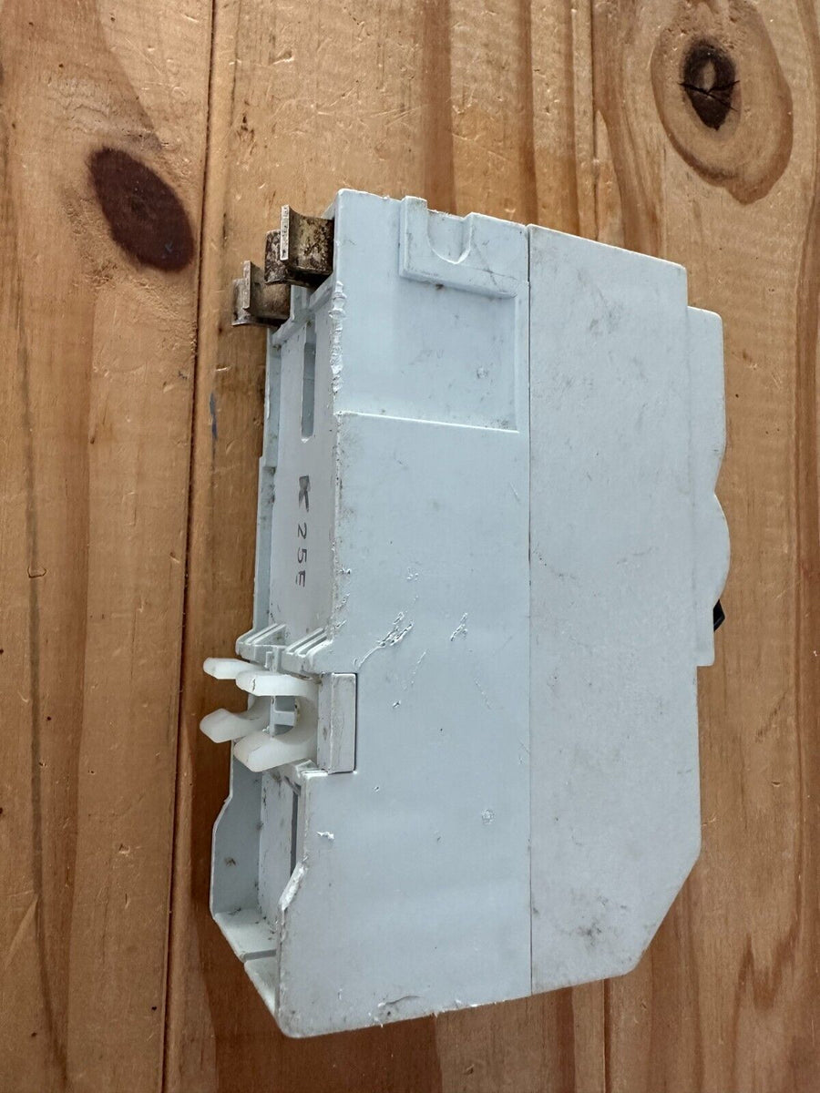 Square D RCD 100 Amp 100mA Double Pole 100A Type QOE RCCB QOE200100 ...