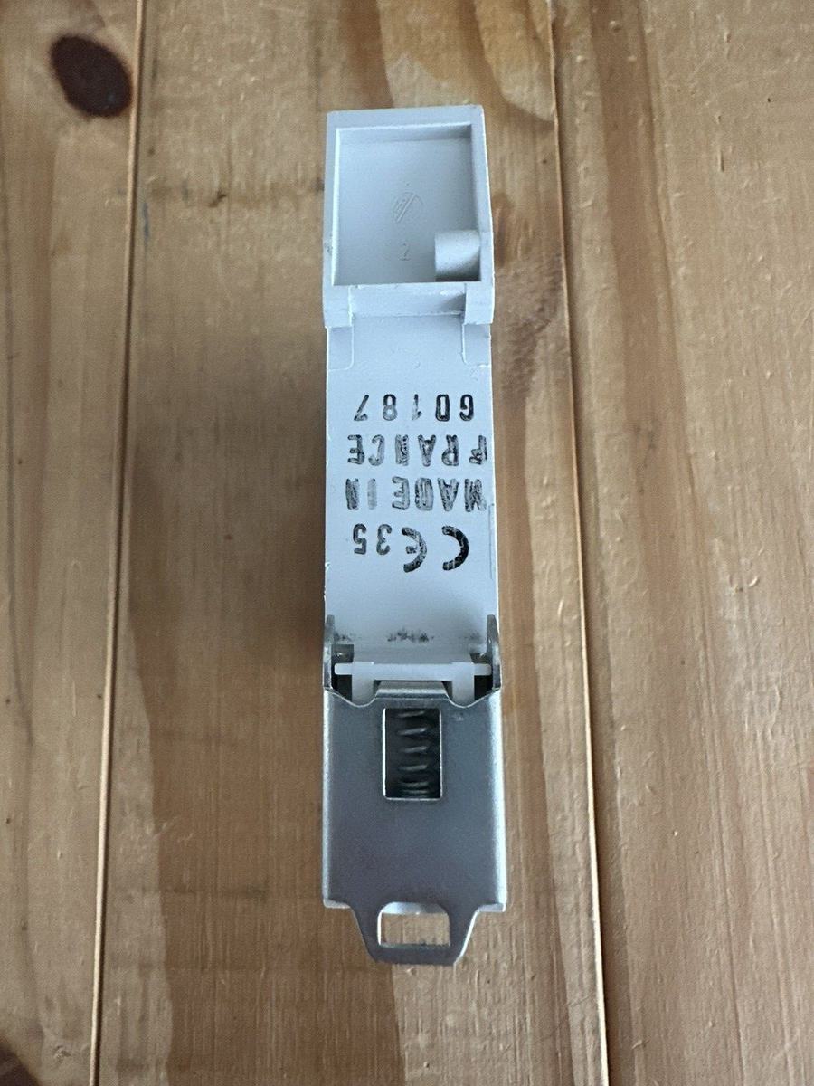 Hager 25a 239220 ES220 25A 250V Contactor 50hz 1 pole – PRO BREAKERS