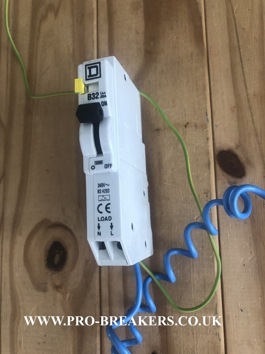 SQUARE D 32 AMP TYPE B QOE TYPE 10kA 30mA RCBO RCD MCB QOE132B03 PLUG ...
