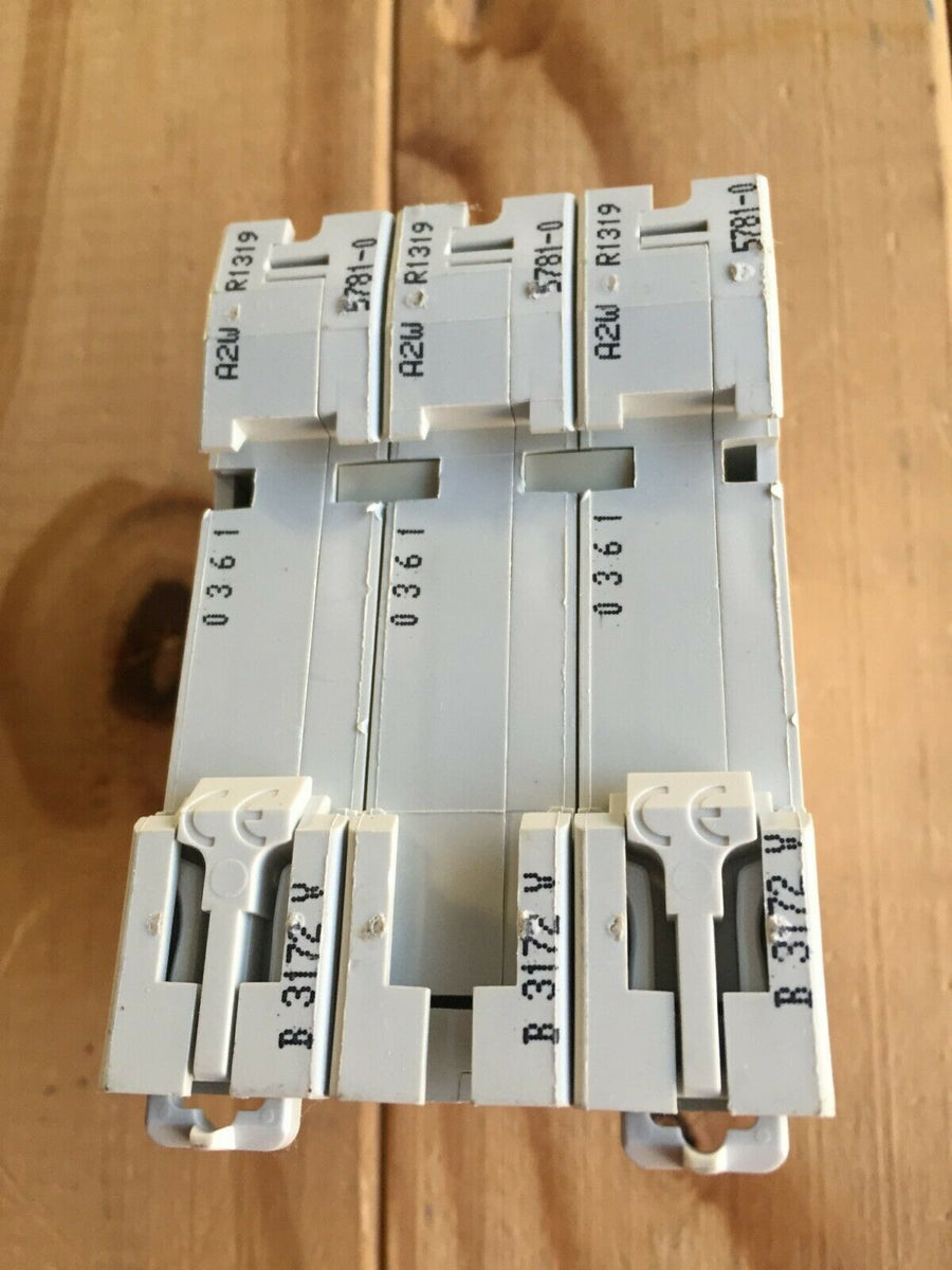 Schneider C60HC325 25 Amp Type C Multi 9 Triple Pole Circuit Breaker M ...