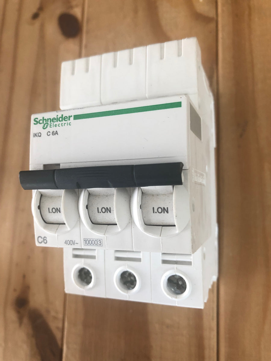 SCHNEIDER 6A a9f57306 3 TRIPLE POLE MCB ACTI 9 TYPE C C6 – PRO BREAKERS