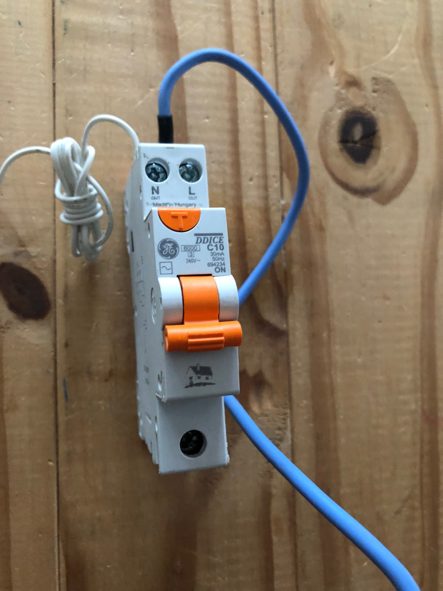 GENERAL ELECTRIC 6A 30MA TYPE C 1 SINGLE POLE 694234 1 SINGLE POLE RCB – PRO BREAKERS